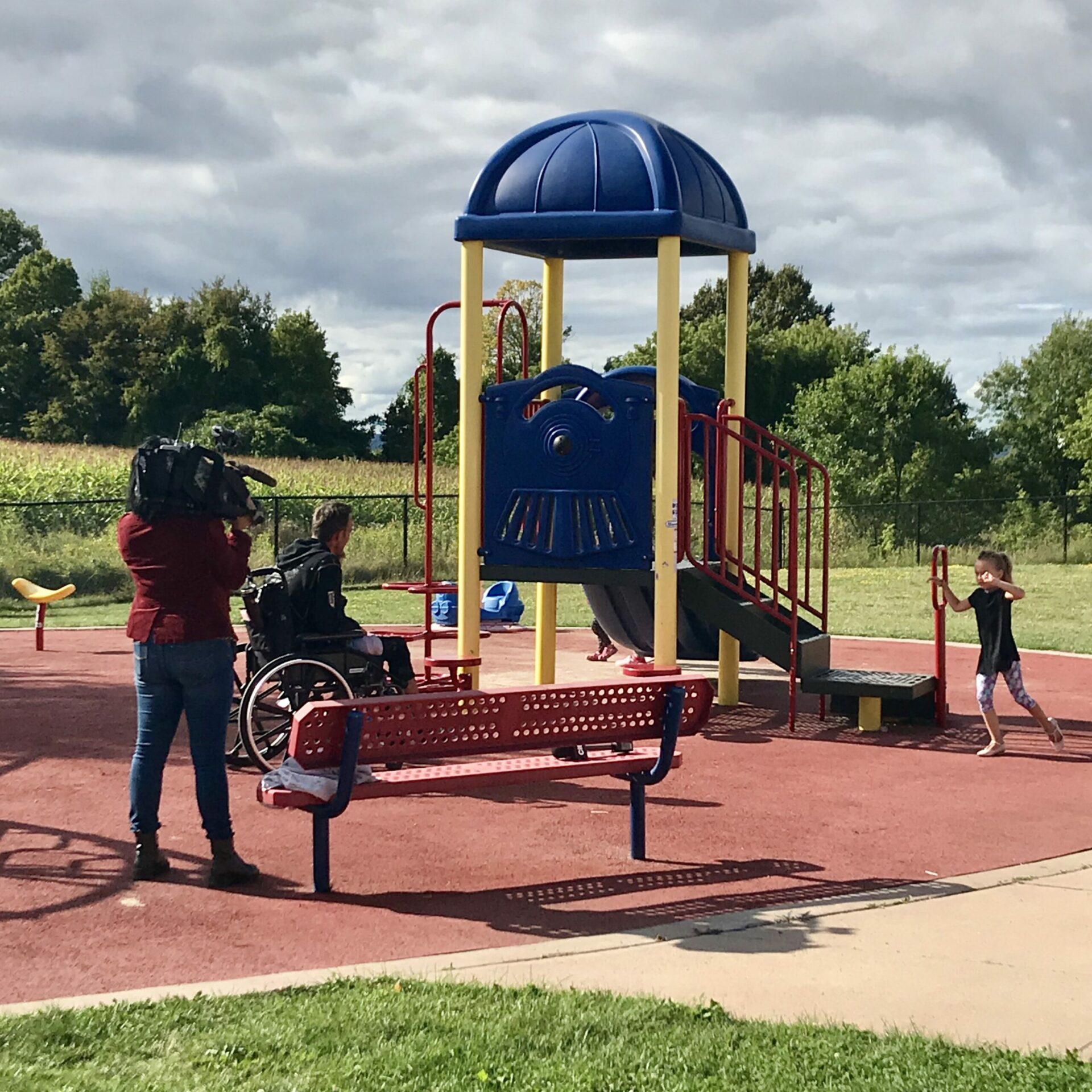 CityNews story on Blue Door - Blue Door